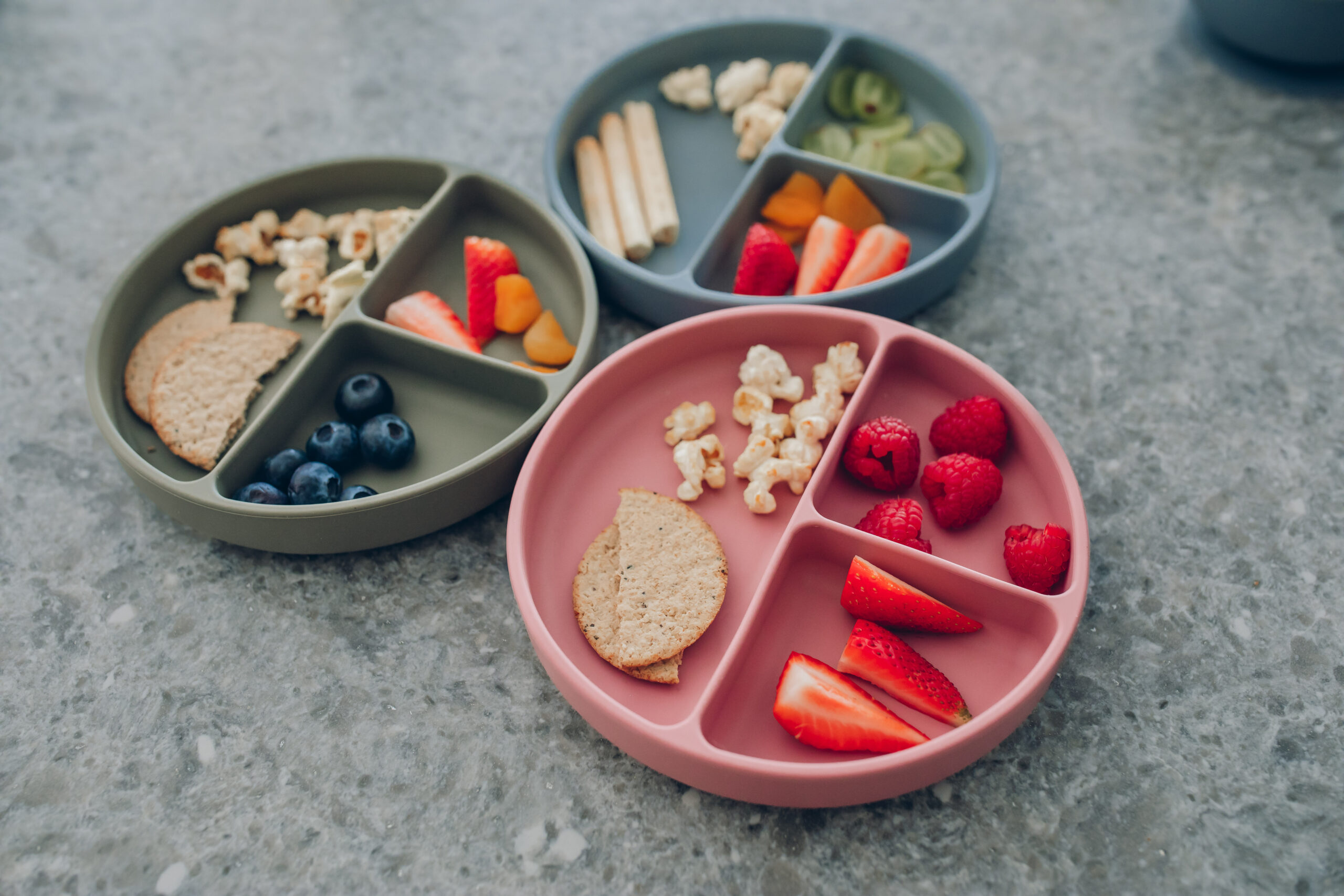 T&R Silicone Three Way Divide Plate - Theodore and Raffy